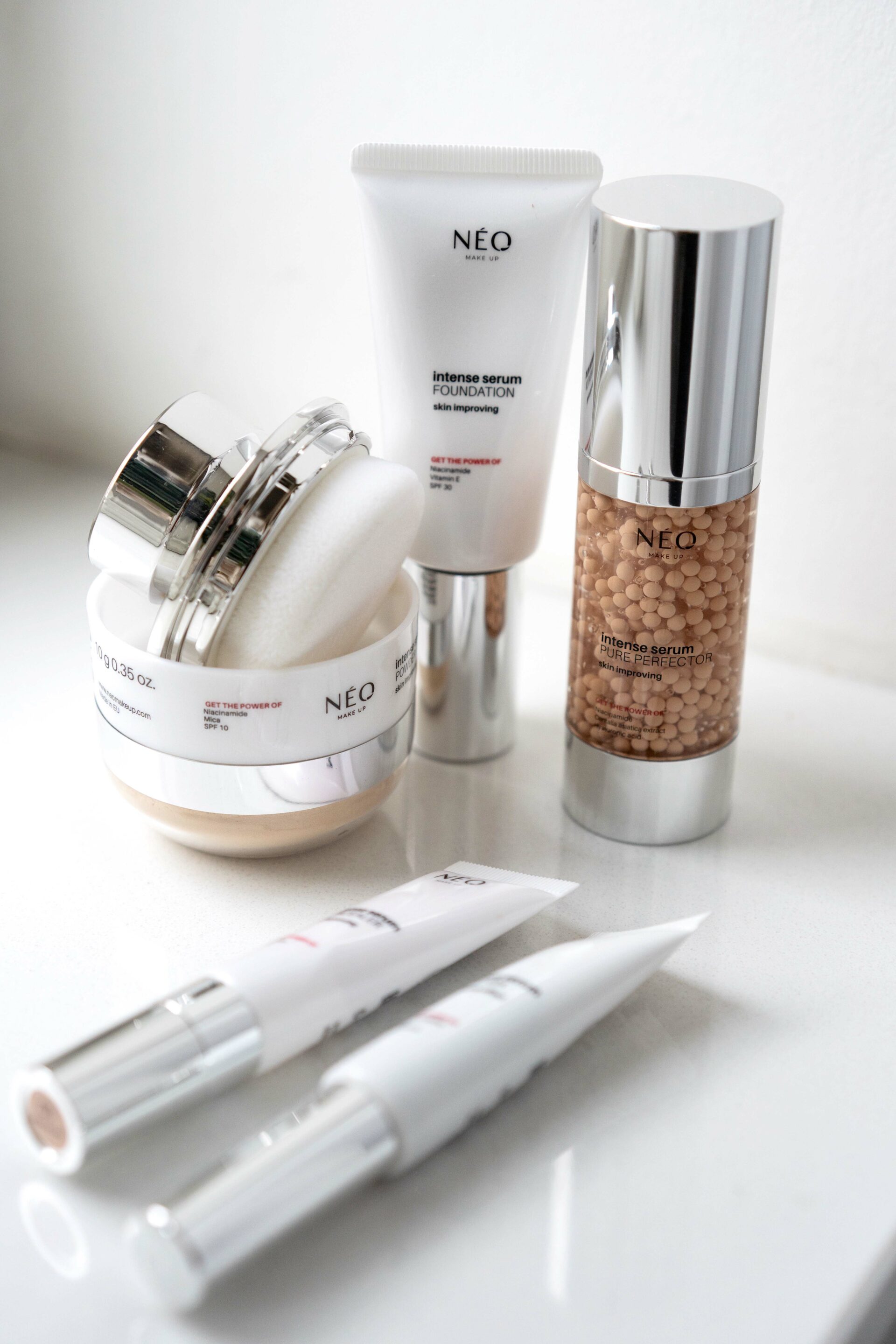 Die Neo Make Up Linie Intense Serum